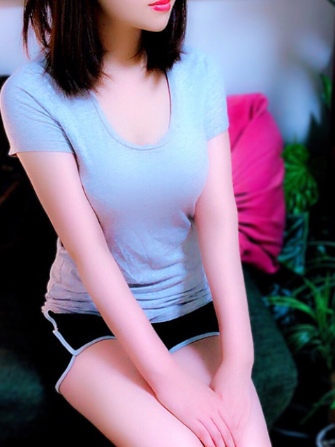 VIRGO SPA (ヴァルゴスパ)「松浦 みすず (22)さん」のサービスや評判は？｜メンエス